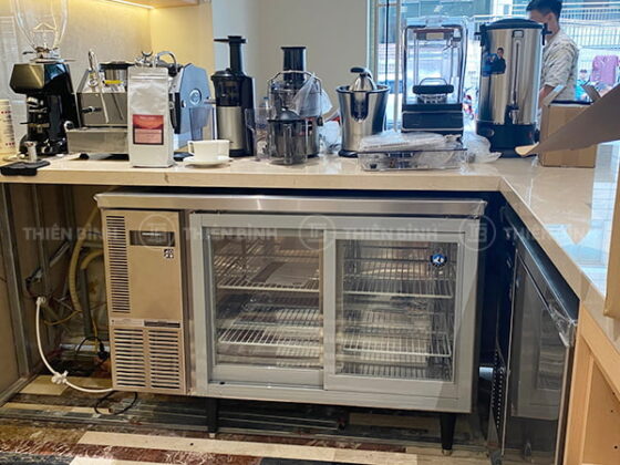 Bàn mát 2 cánh kính Hoshizaki RT-126MA-SSG - Thiên Bình Group